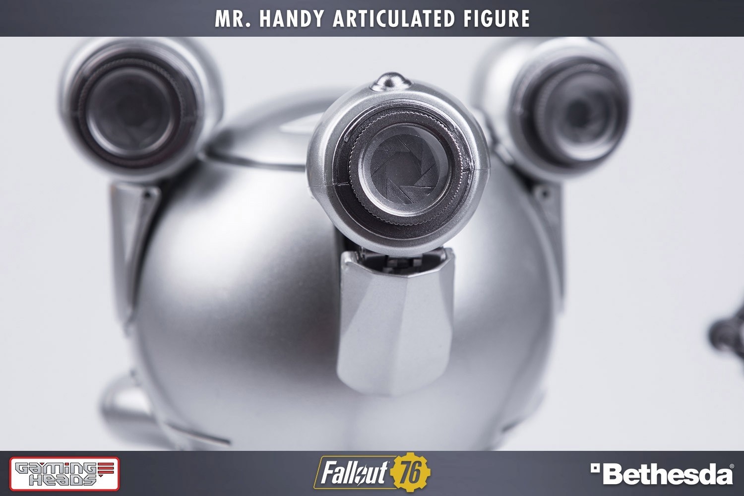 Fallout Mister Handy Deluxe Figure by Gaming Heads | Sideshow Collectibles
