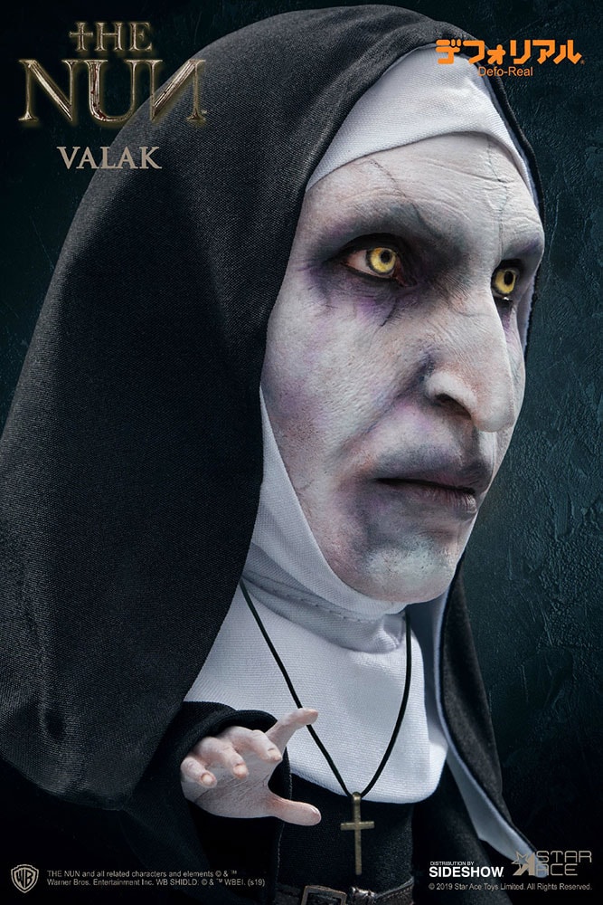 The Nun Valak Closed Mouth Deluxe Soft Vinyl Statue by Star Ace Toys ...