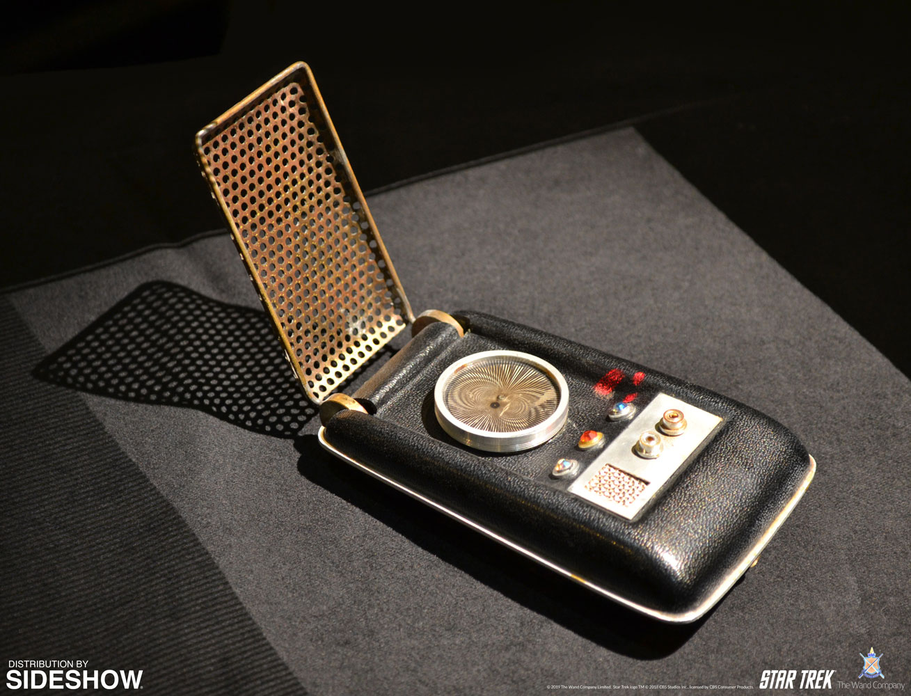 Star Trek Bluetooth Communicator Replica | Sideshow Collectibles