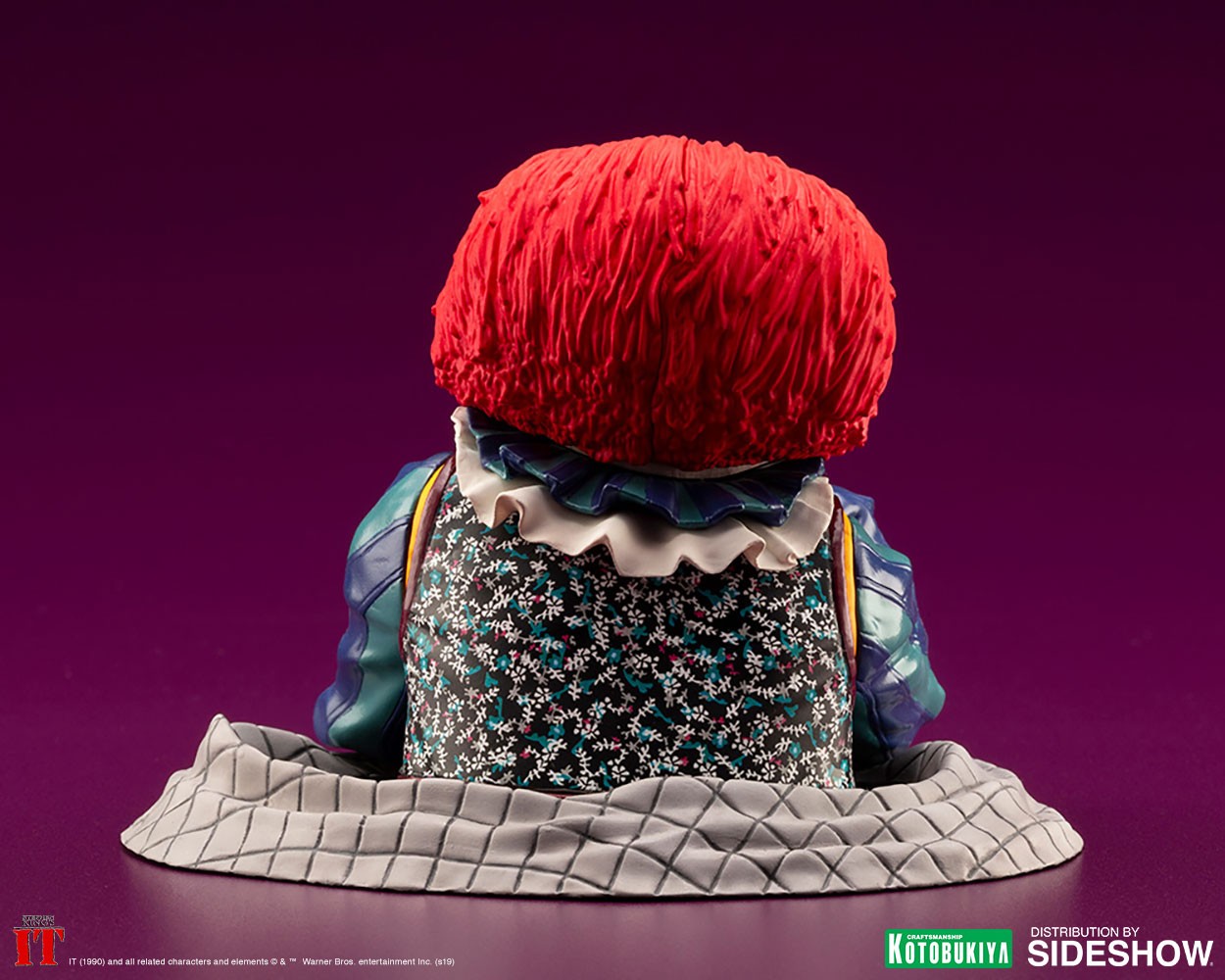 Pennywise (1990) ARTFX Statue by Kotobukiya | Sideshow Collectibles
