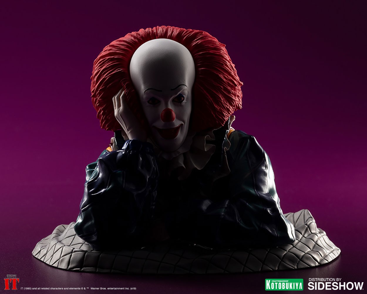 Pennywise (1990) ARTFX Statue by Kotobukiya | Sideshow Collectibles