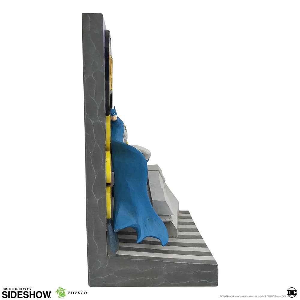 Batman 3D Comic Book Cover Figurine by Enesco | Sideshow Collectibles
