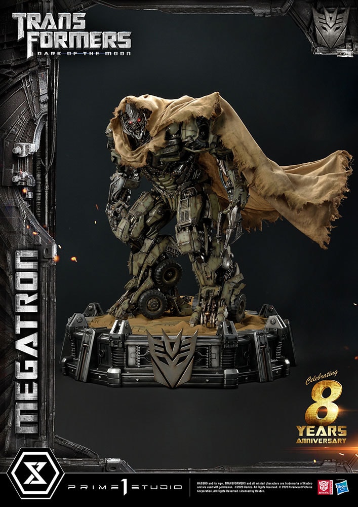 Megatron Statue | Sideshow Collectibles