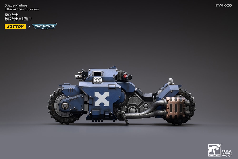 Ultramarines Outriders Collectible Figure | Sideshow Collectibles