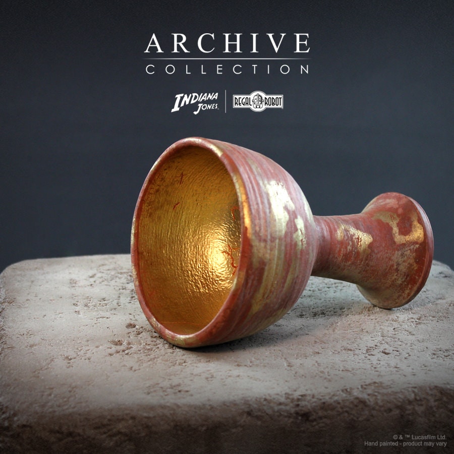 Holy Grail Chalice Prop Replica by Regal Robot | Sideshow Collectibles