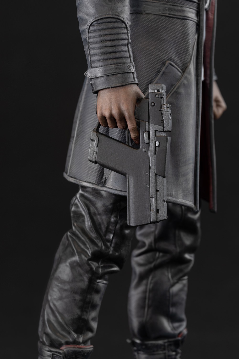Solomon Reed Figure by Dark Horse Comics | Sideshow Collectibles