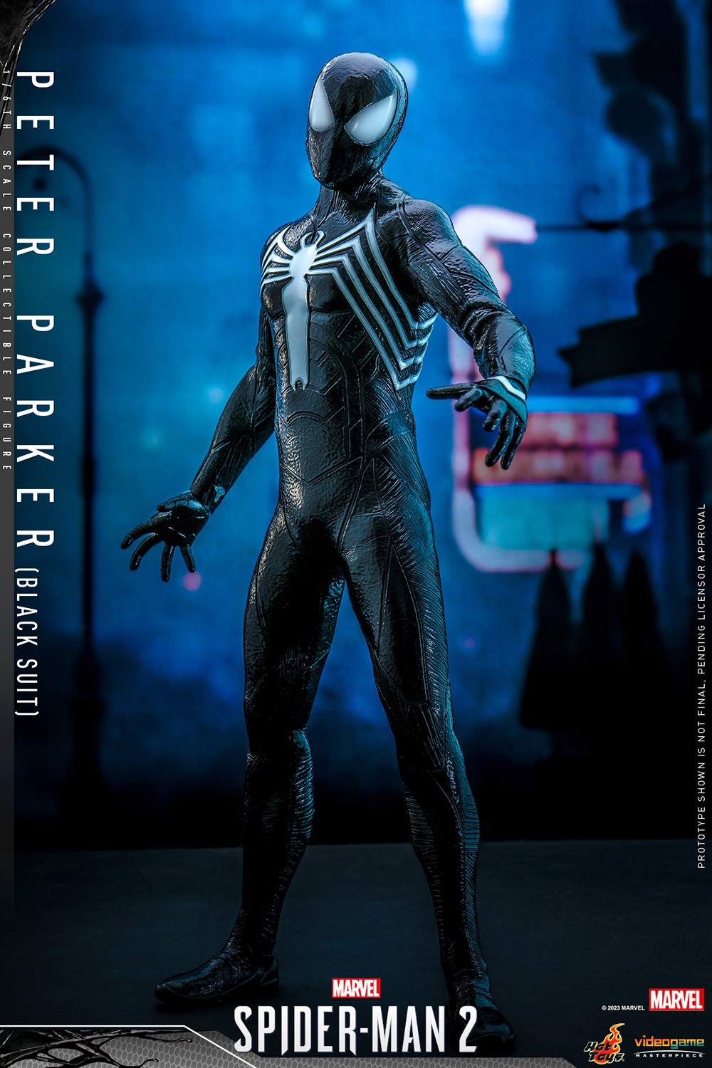 Peter Parker (Black Suit) Sixth Scale Figure by Hot Toys | Sideshow ...