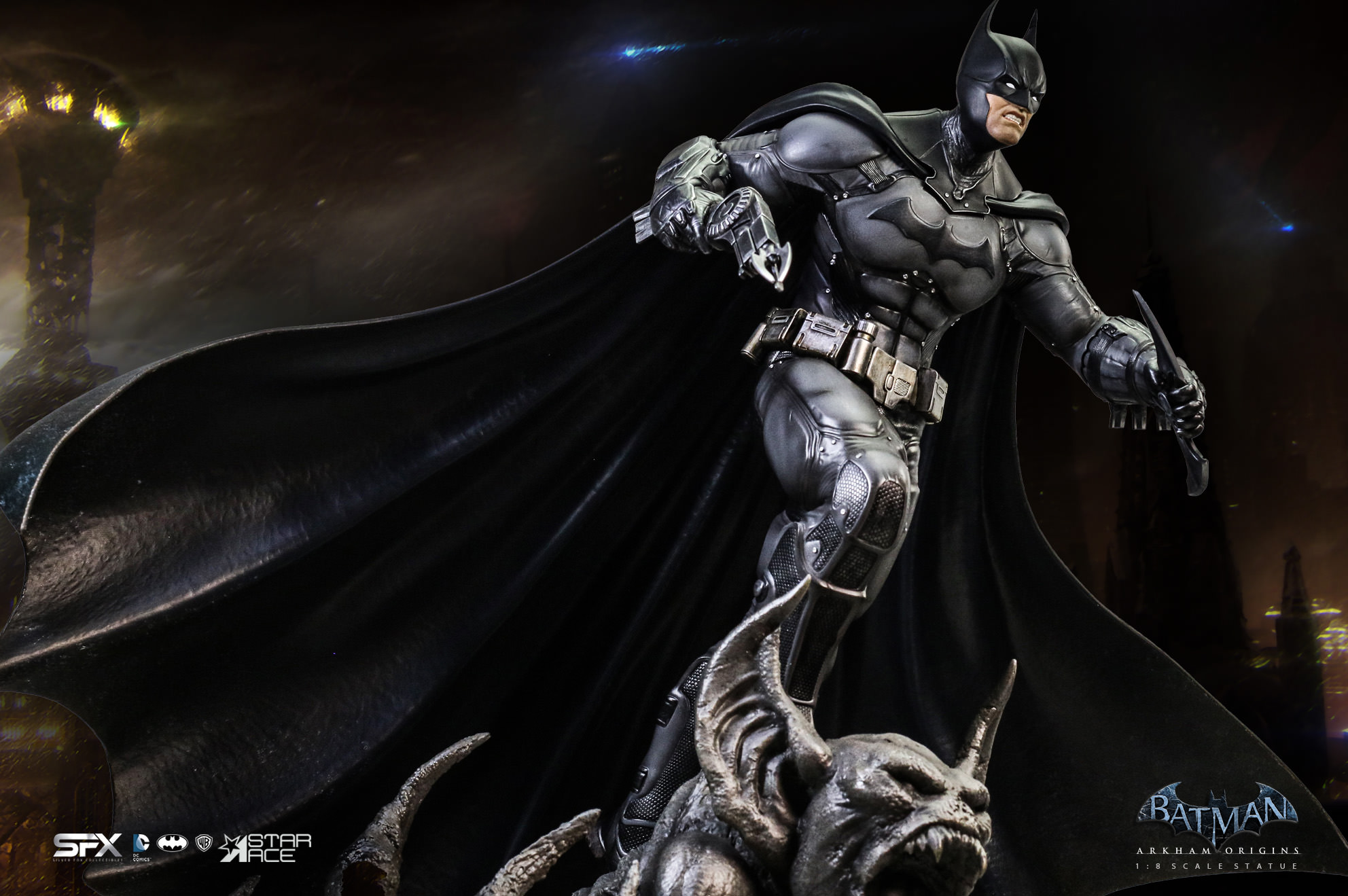 Batman Arkham Origins Statue by Star Ace Toys | Sideshow Collectibles