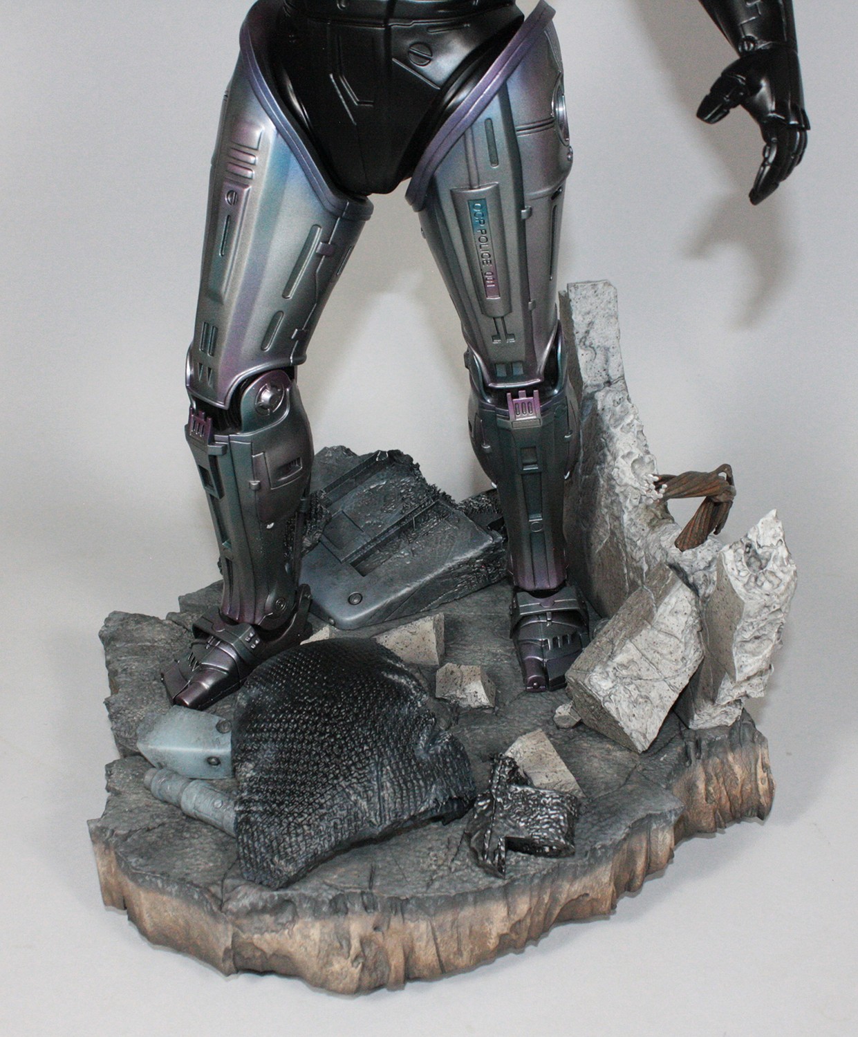 RoboCop Statue by Hollywood Collectibles Group | Sideshow Collectibles