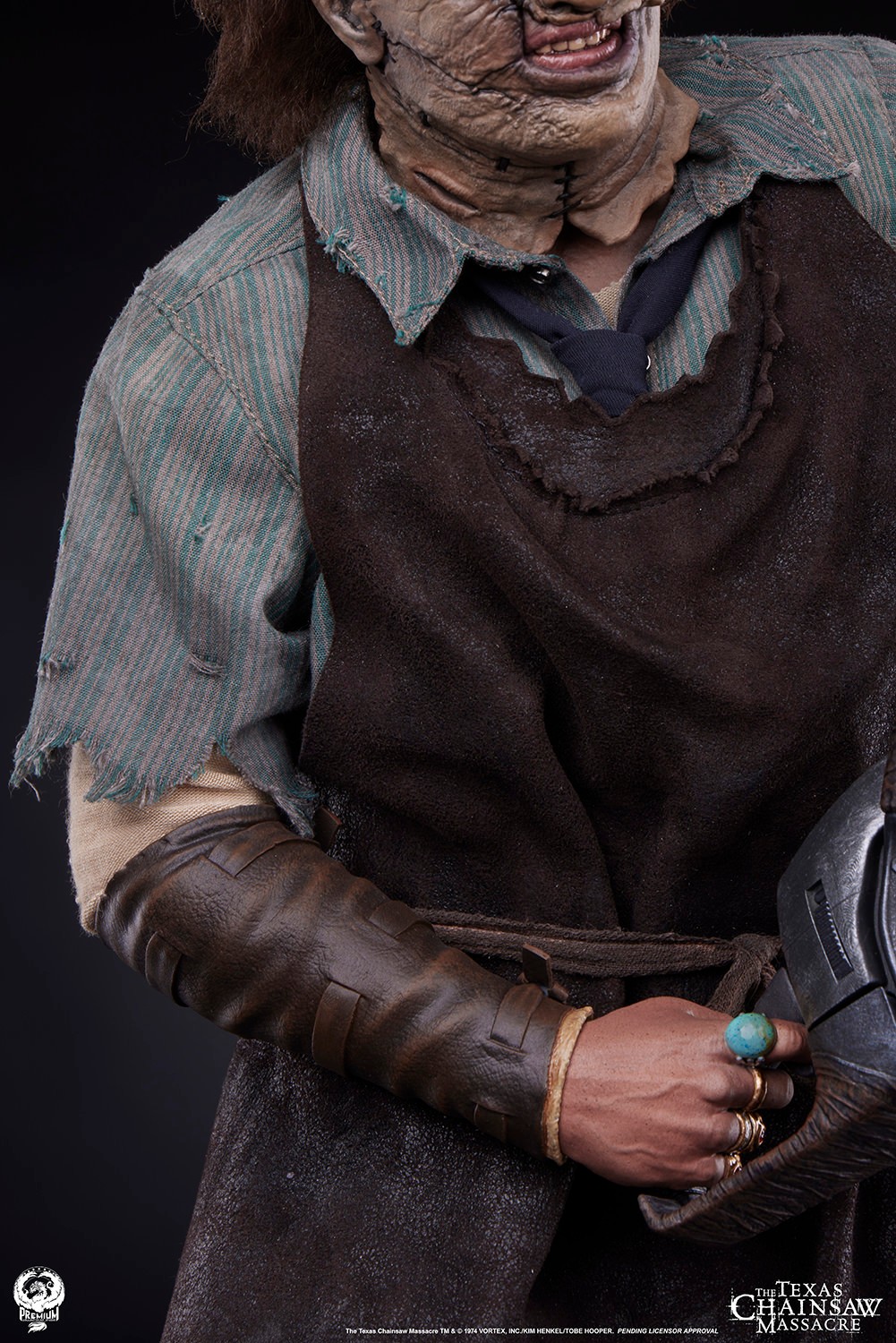 Leatherface Quarter Scale Statue by PCS | Sideshow Collectibles