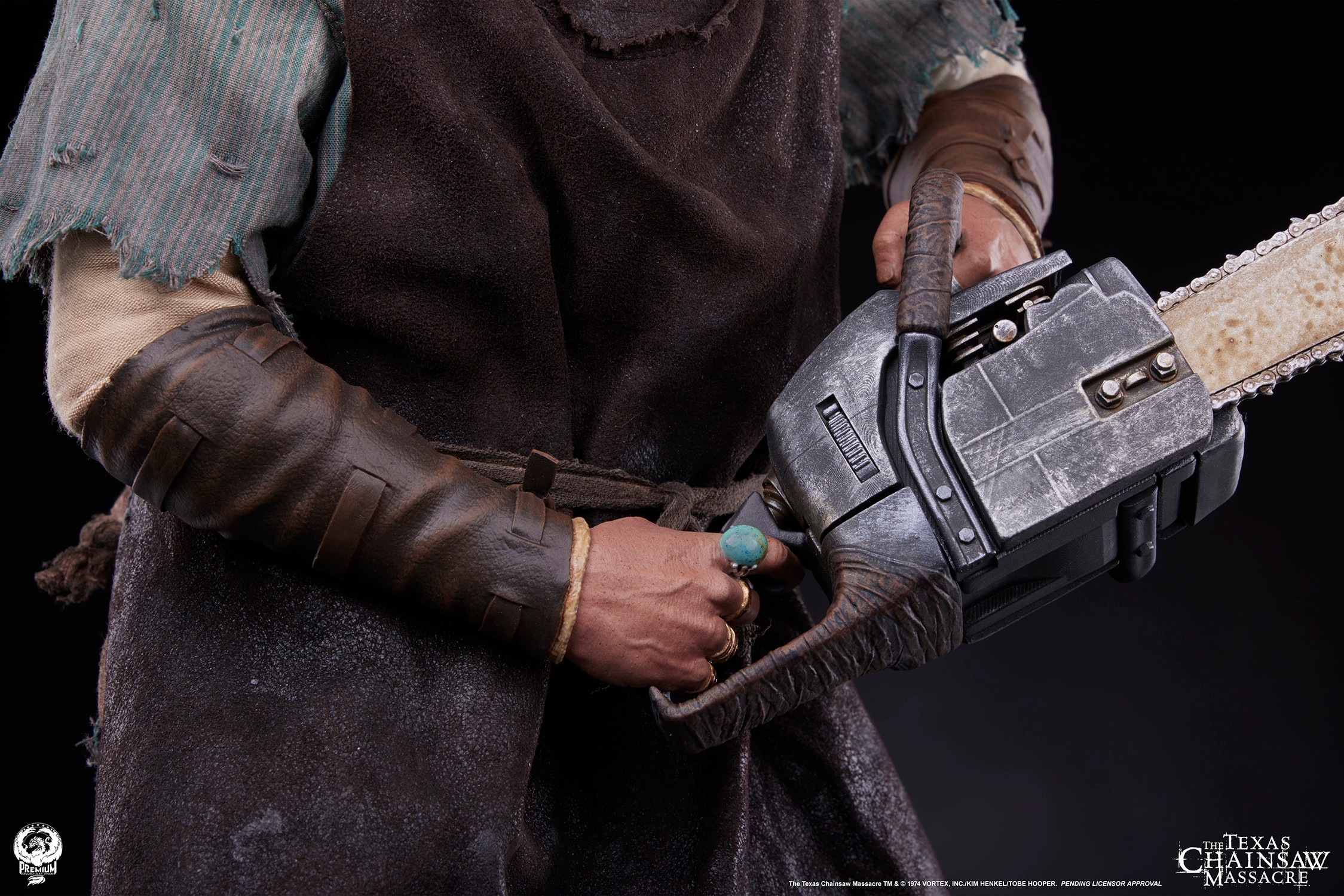 Leatherface Quarter Scale Statue by PCS | Sideshow Collectibles