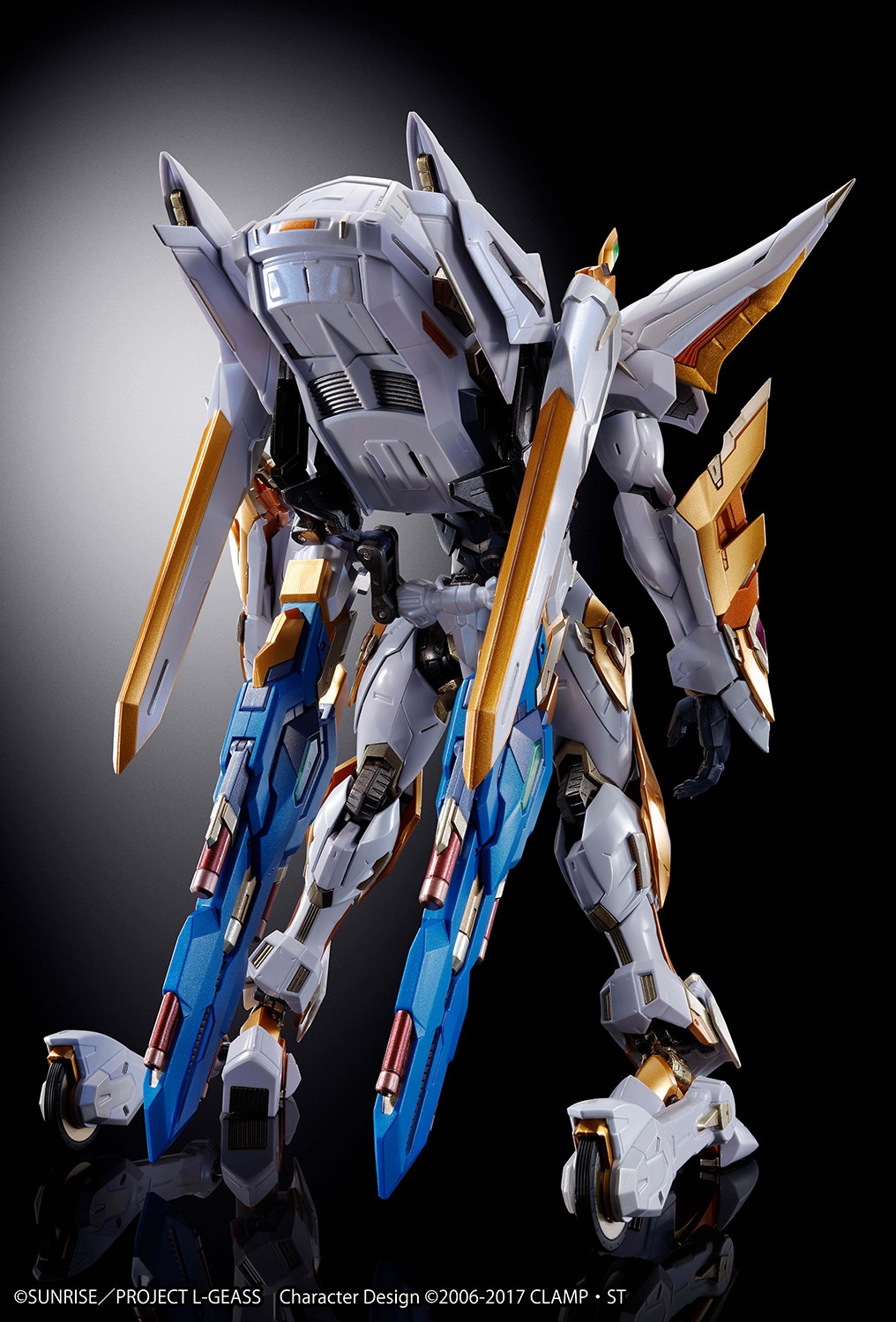 Lancelot Albion Metal Build Dragon Scale Collectible Figure by Tamashii Nations | Sideshow ...