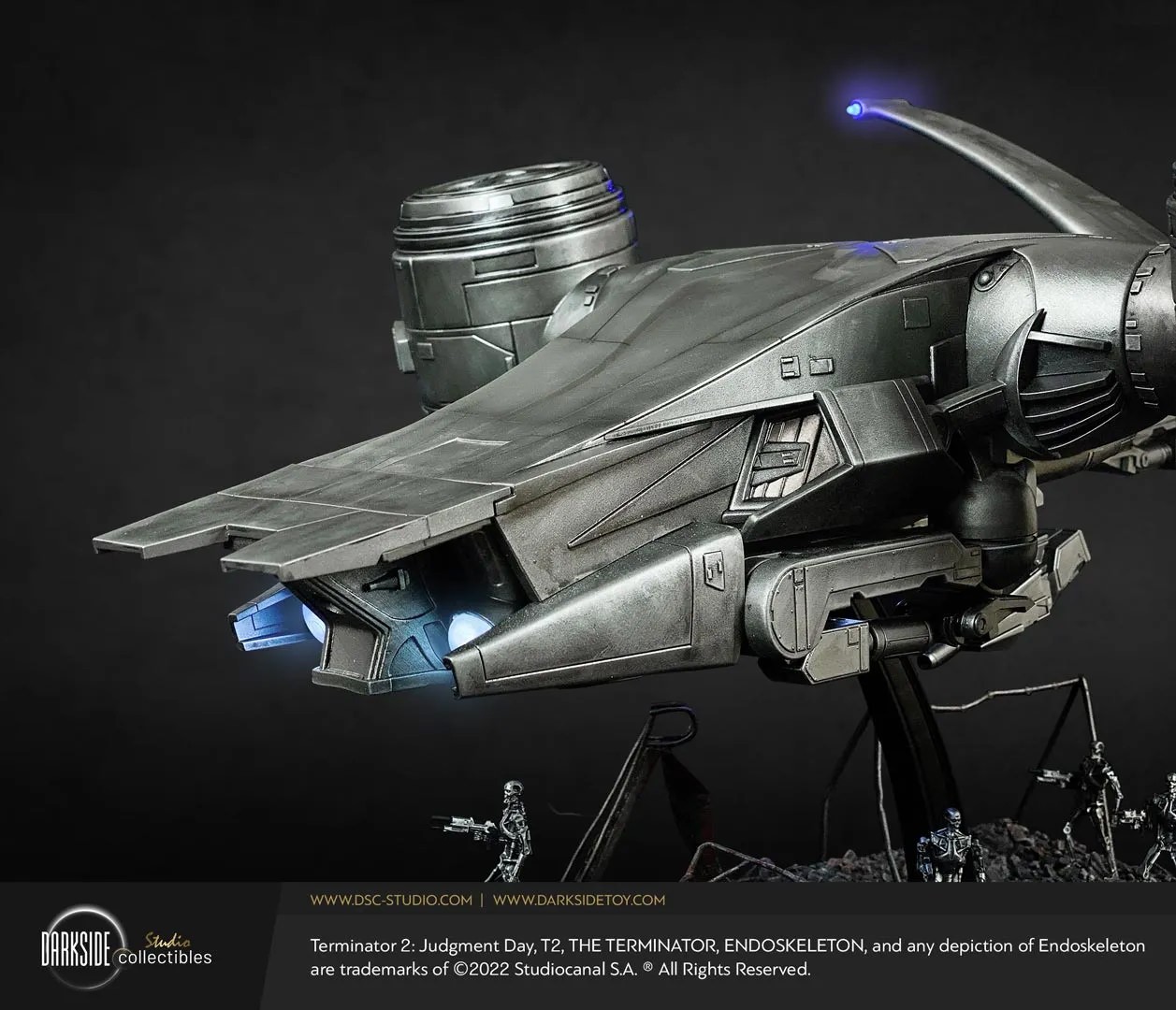 Aerial Hunter Killer Maquette by DarkSide Collectibles Studio ...
