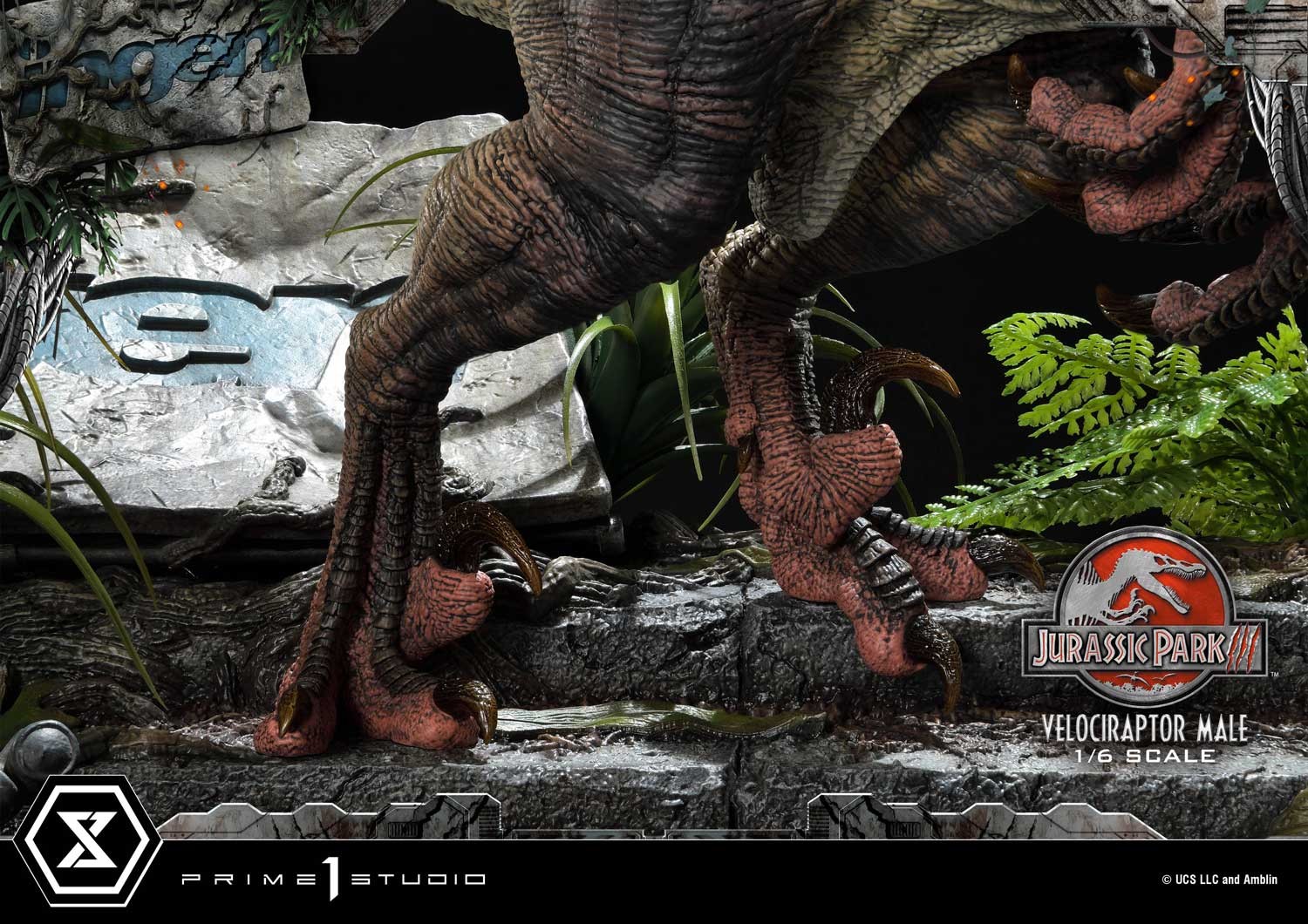 Velociraptor Male Sixth Scale Statue by Prime 1 Studio | Sideshow ...