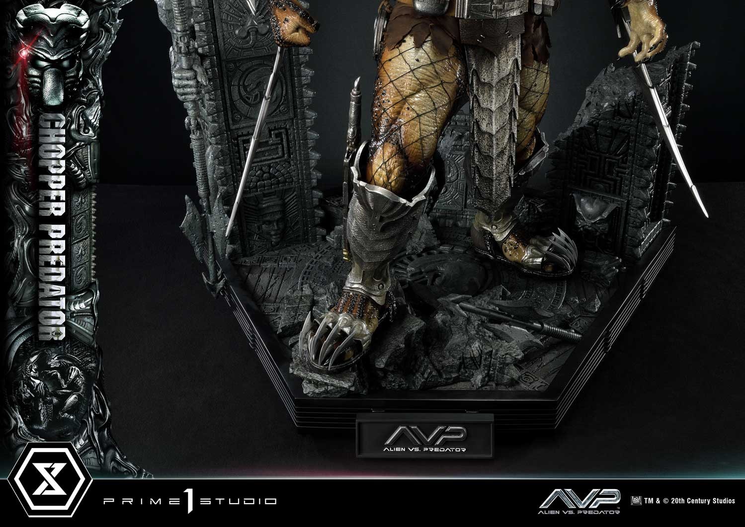 Chopper Predator 1:3 Scale Statue by Prime 1 Studio | Sideshow Collectibles
