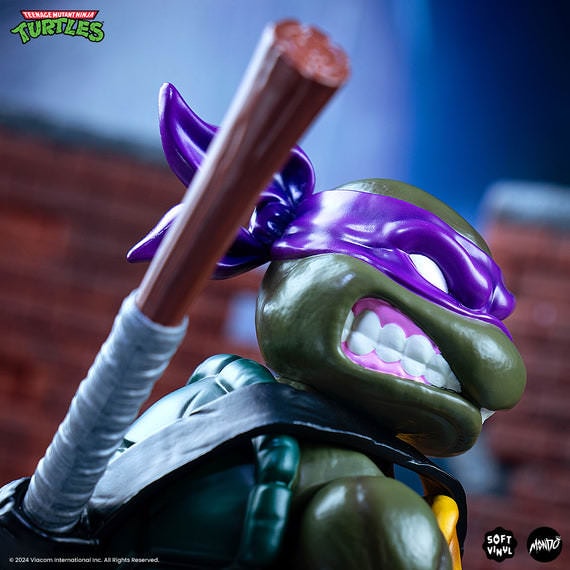 Donatello Vinyl Collectible by Mondo | Sideshow Collectibles