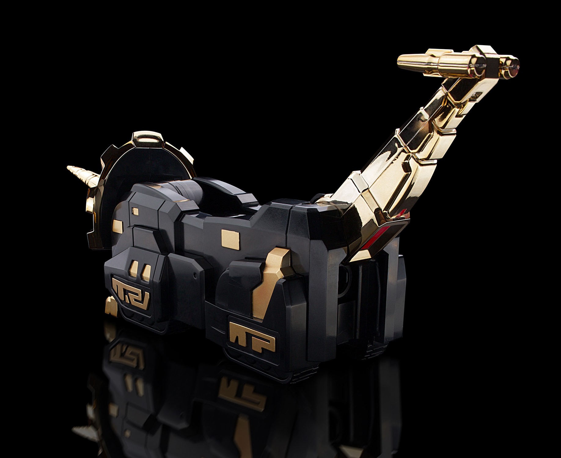 Megazord (Black Limited Ver.) Model Kit by Flame Toys | Sideshow ...