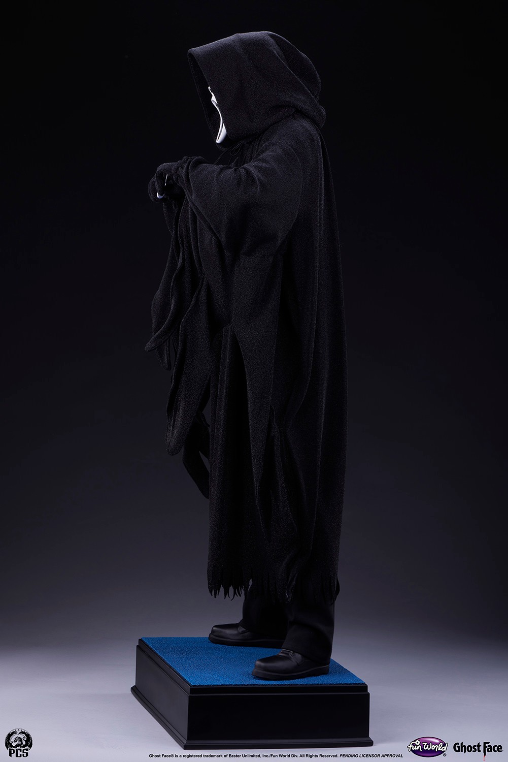 Ghost Face 1:2 Statue by PCS | Sideshow Collectibles