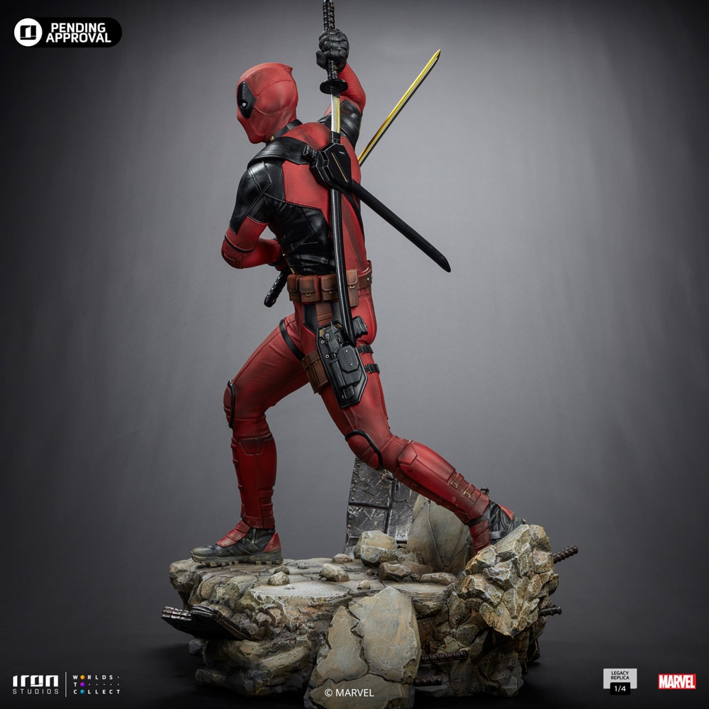 Deadpool Legacy Replica Quarter Scale Statue by Iron Studios | Sideshow ...
