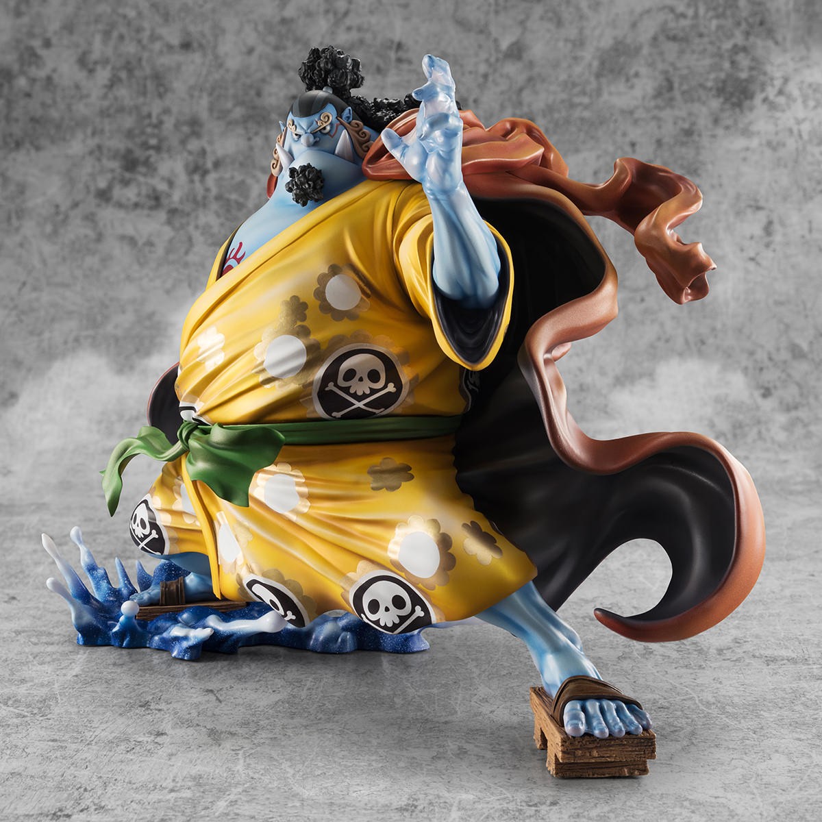 Knight of the Sea Jinbe Collectible Figure by MegaHouse | Sideshow ...