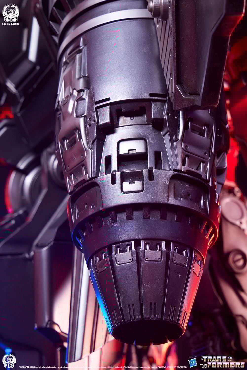 Optimus Prime Deluxe by PCS | Sideshow Collectibles
