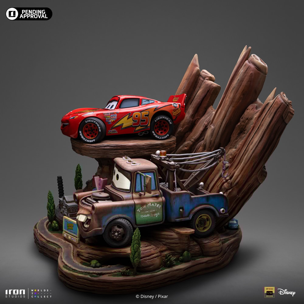 Lightning McQueen 1:10 Scale Statue | Sideshow Collectibles