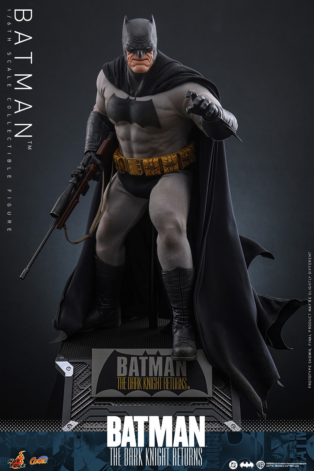 Batman Sixth Scale Figure by Hot Toys | Sideshow Collectibles