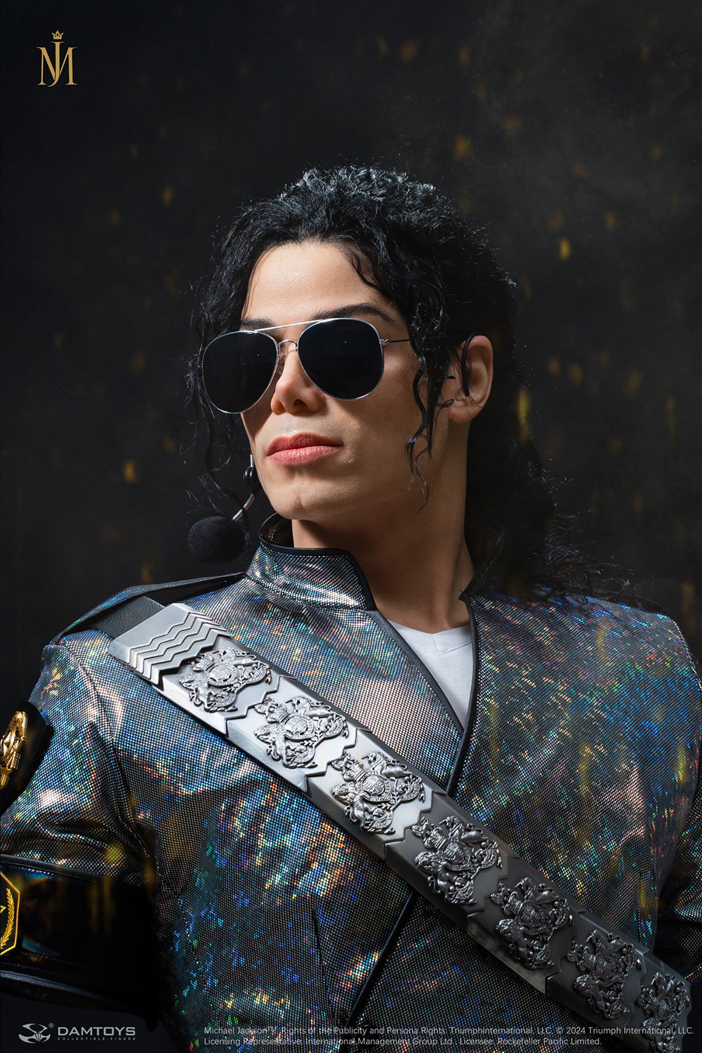 Michael Jackson (Dangerous Tour) Life-Size Bust by Damtoys | Sideshow ...