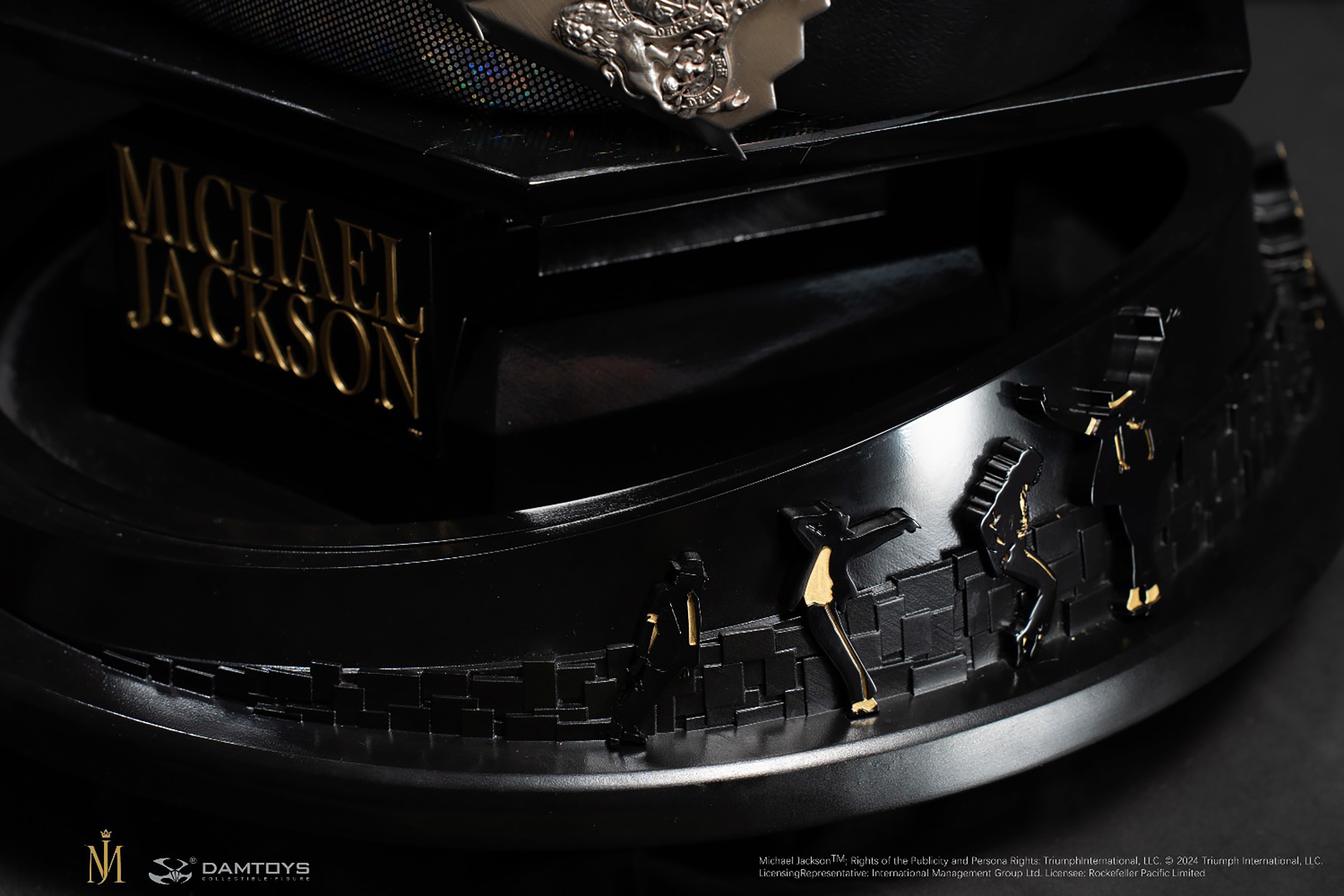 Michael Jackson (Dangerous Tour) Life-Size Bust by Damtoys | Sideshow ...