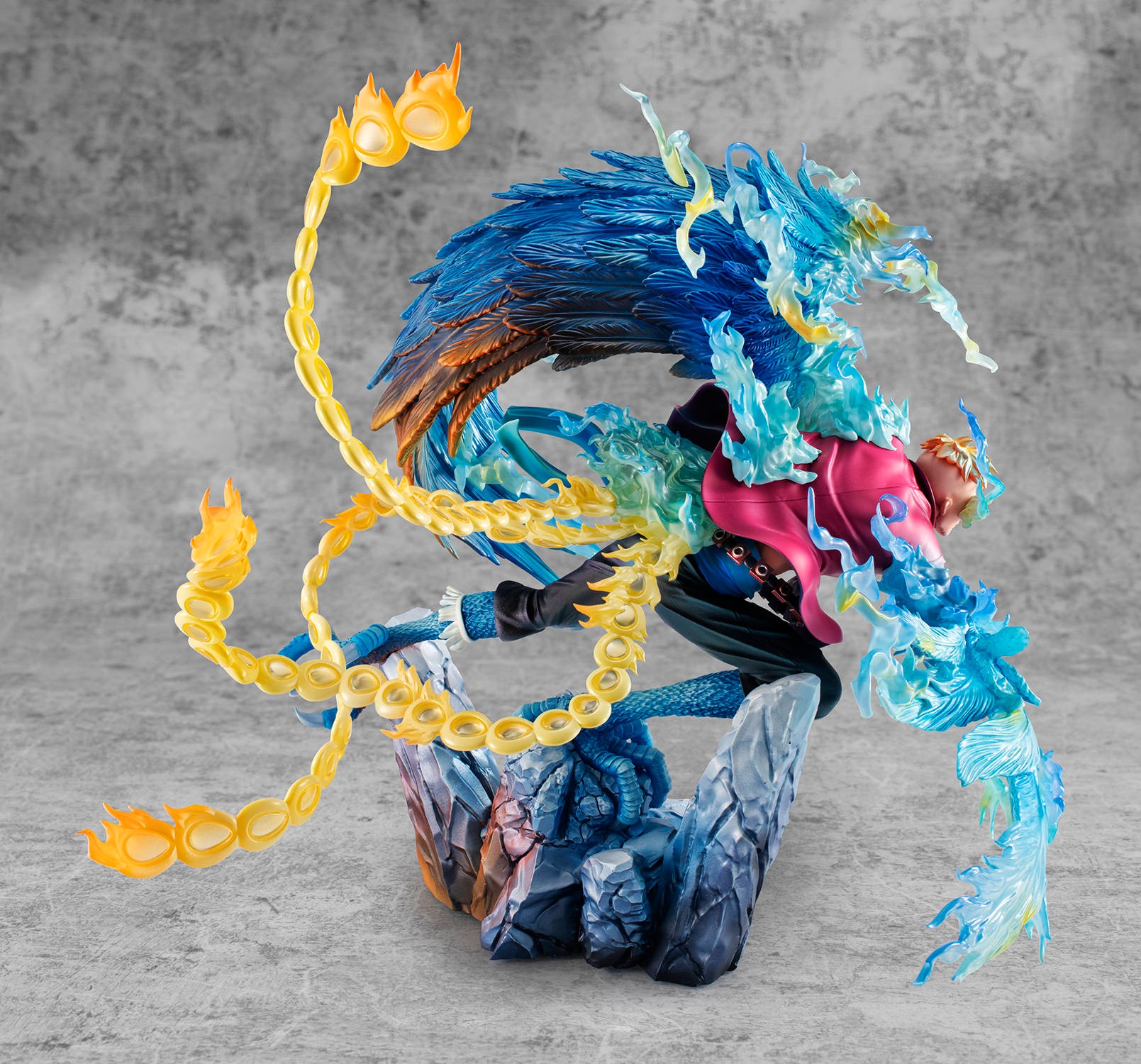 Marco the Phoenix (Leader of the 1st Group of Whitebeard Pirates ...