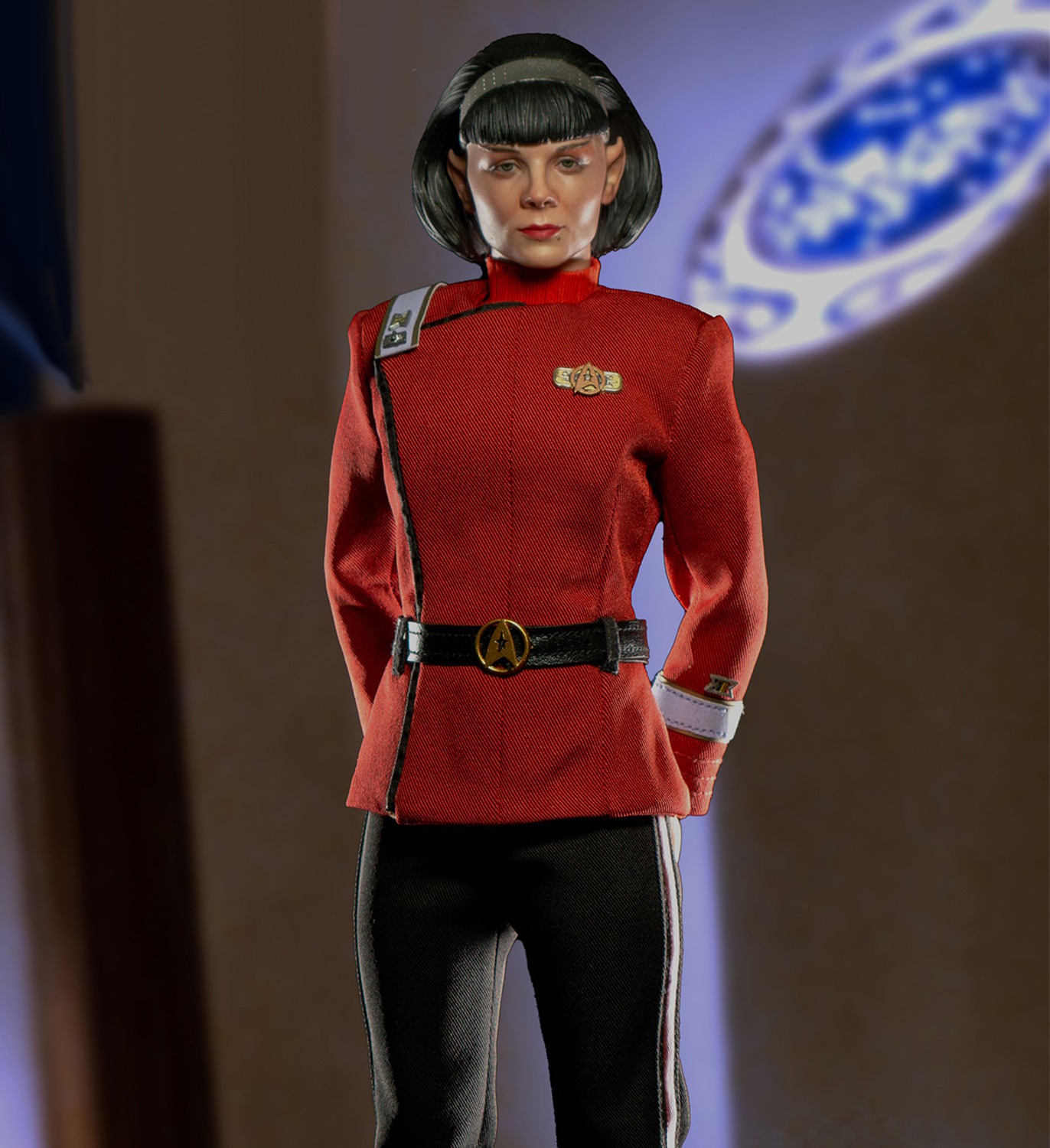 Lt. Valeris Sixth Scale Figure by EXO-6 | Sideshow Collectibles