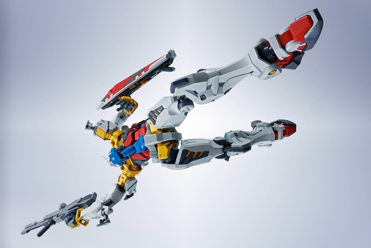 White Gundam Collectible Figure by Tamashii Nations | Sideshow Collectibles