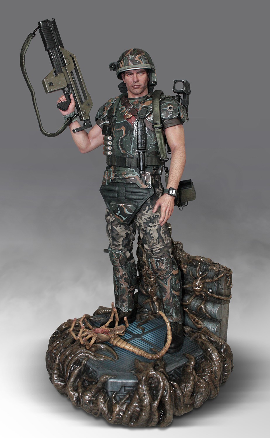 Corporal Hicks Quarter Scale Statue by Hollywood Collectibles Group ...