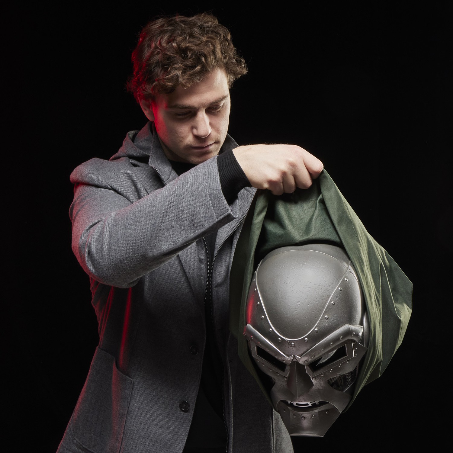 Doctor Doom Premium Roleplay Life-Size Helmet by Hasbro | Sideshow ...