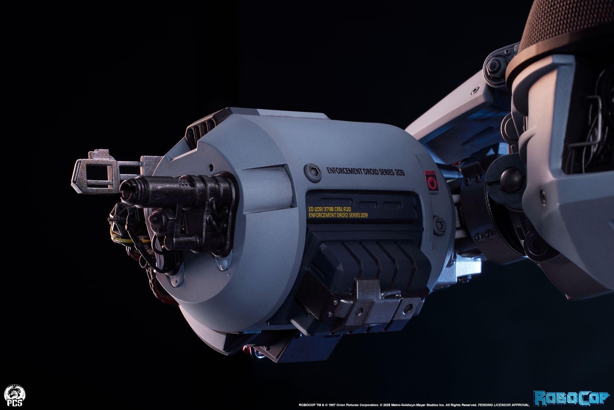 ED-209 Quarter Scale Statue by PCS | Sideshow Collectibles