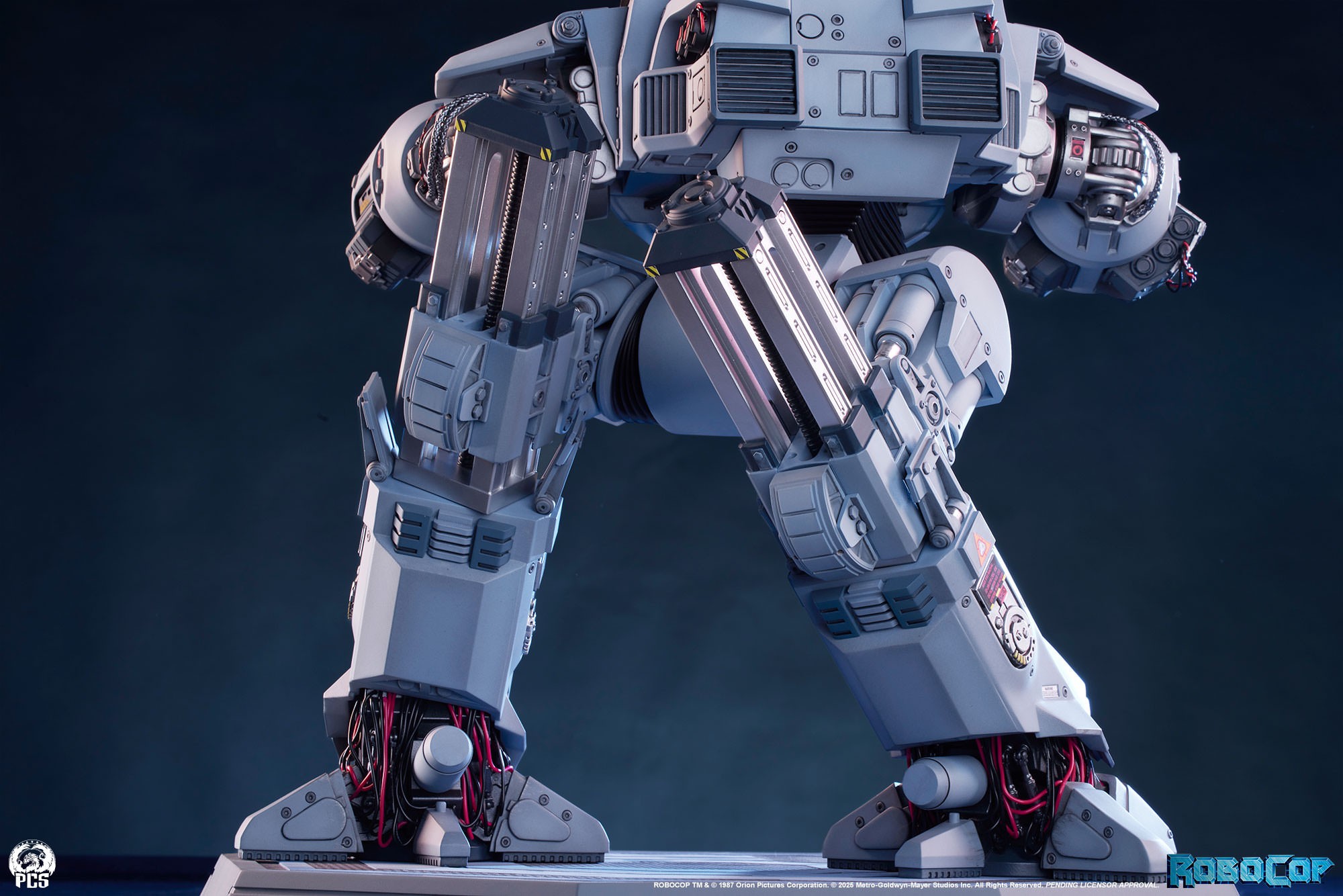 ED-209 Quarter Scale Statue by PCS | Sideshow Collectibles