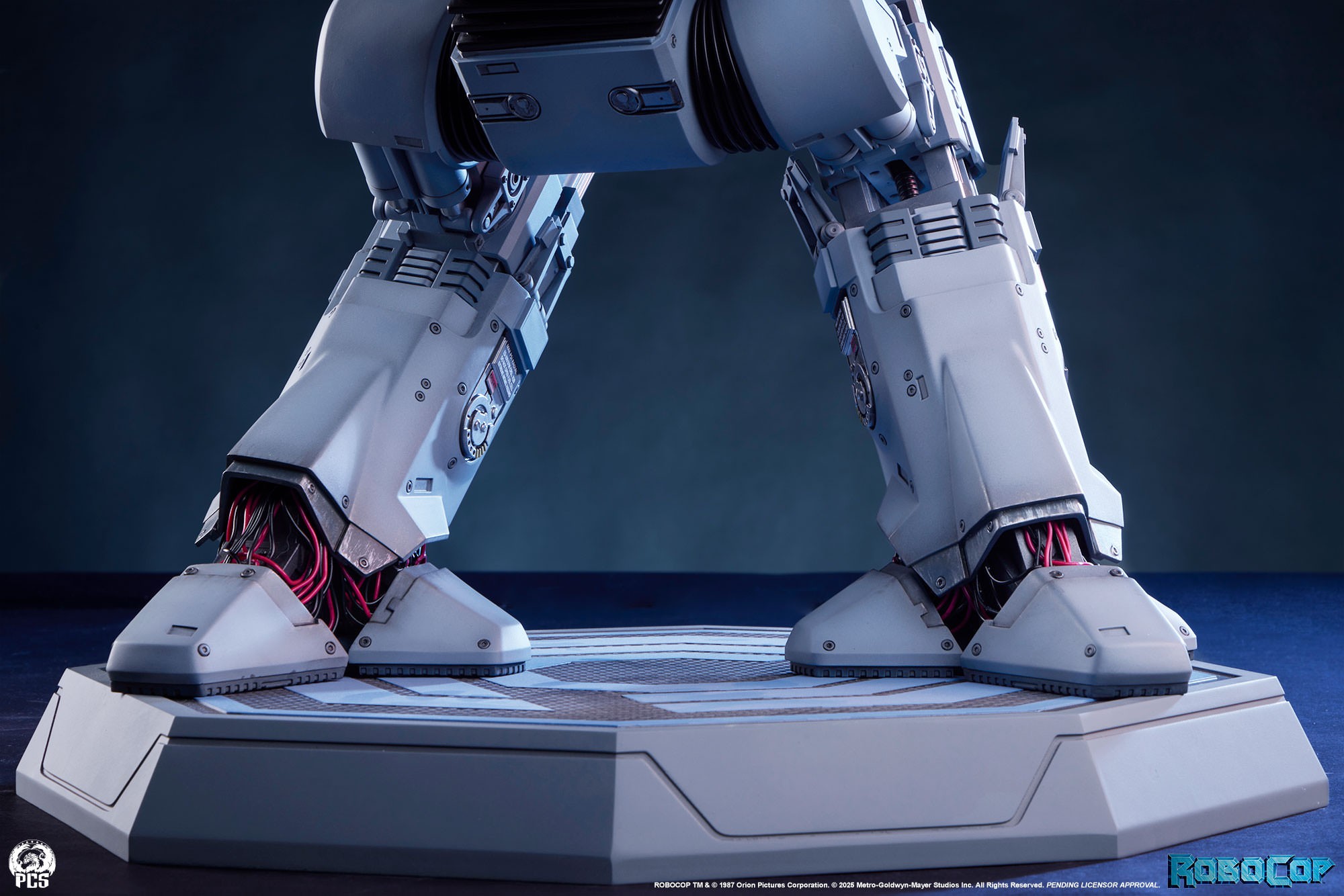 ED-209 Quarter Scale Statue by PCS | Sideshow Collectibles