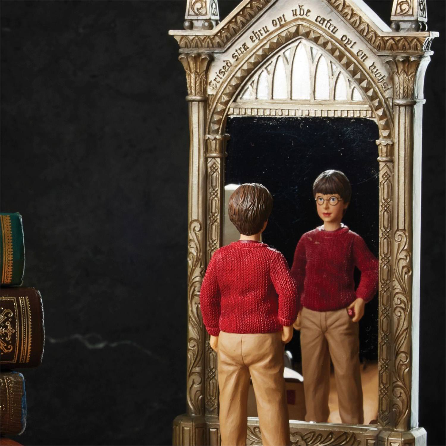Harry & Mirror of Erised Figurine by Enesco | Sideshow Collectibles