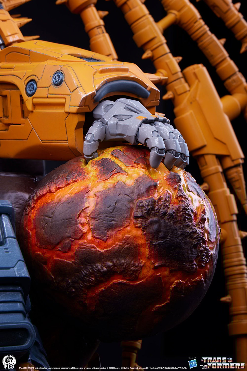 Unicron Museum Scale Statue by PCS | Sideshow Collectibles