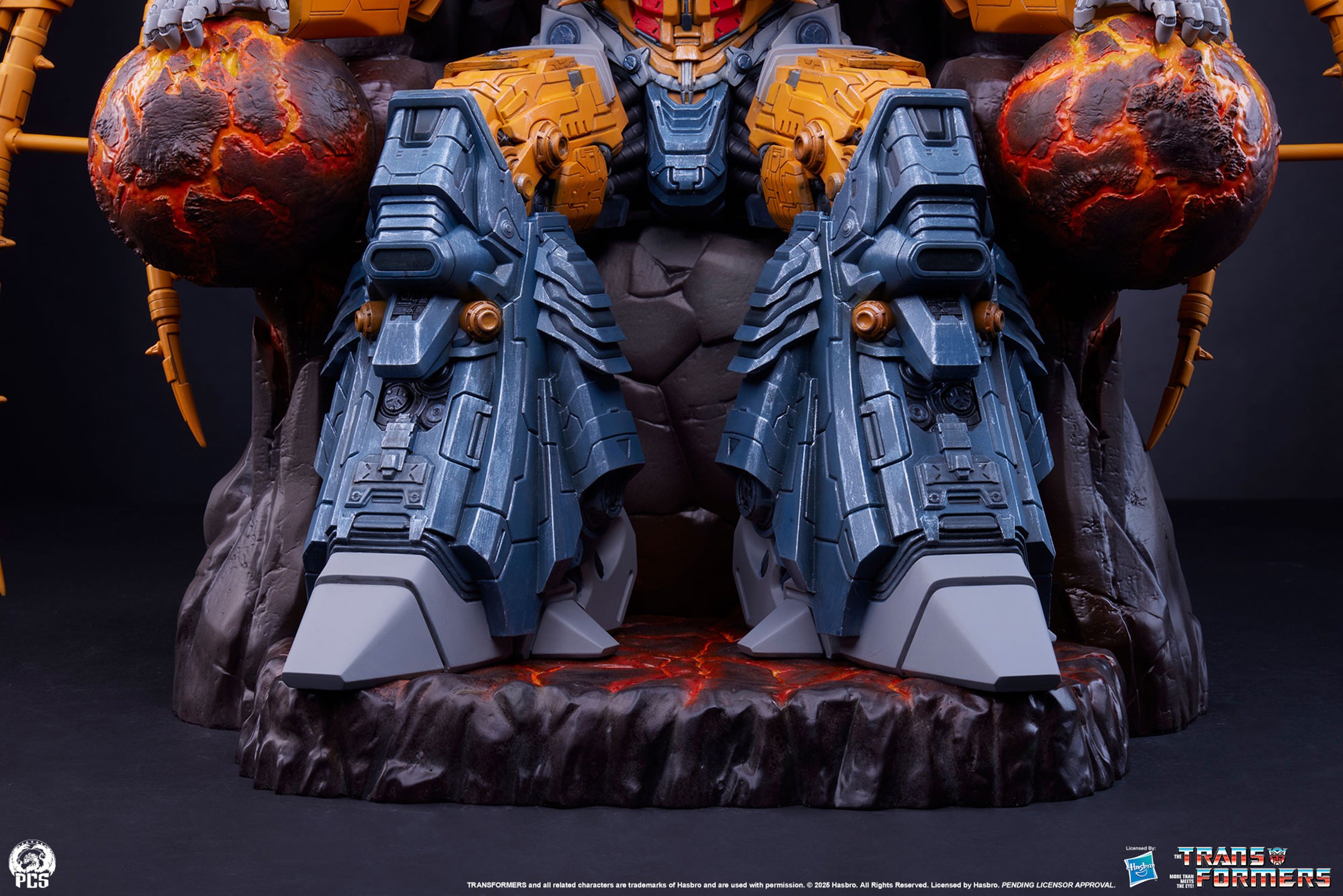Unicron Museum Scale Statue by PCS | Sideshow Collectibles