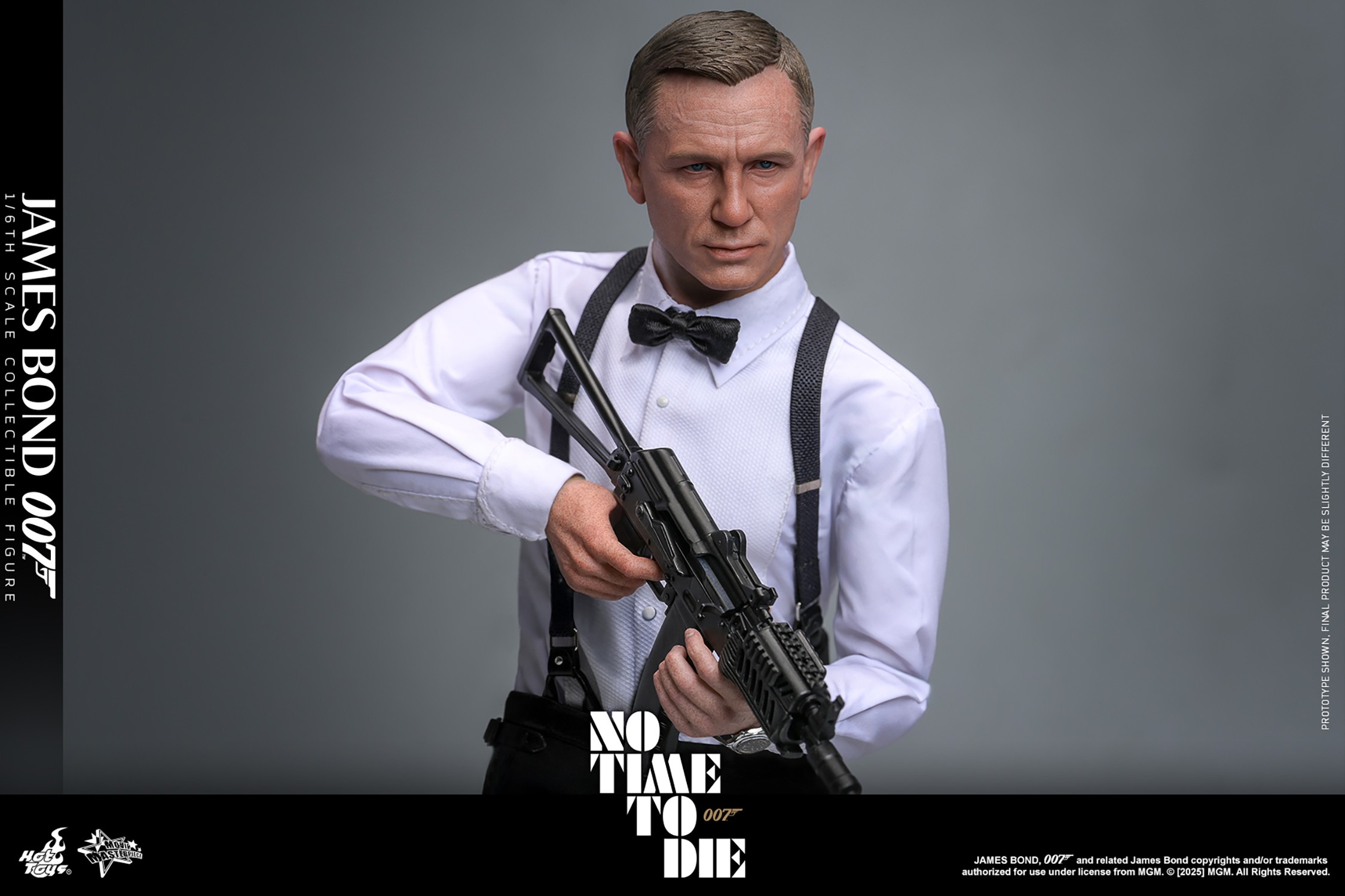 James Bond Sixth Scale Figure by Hot Toys | Sideshow Collectibles