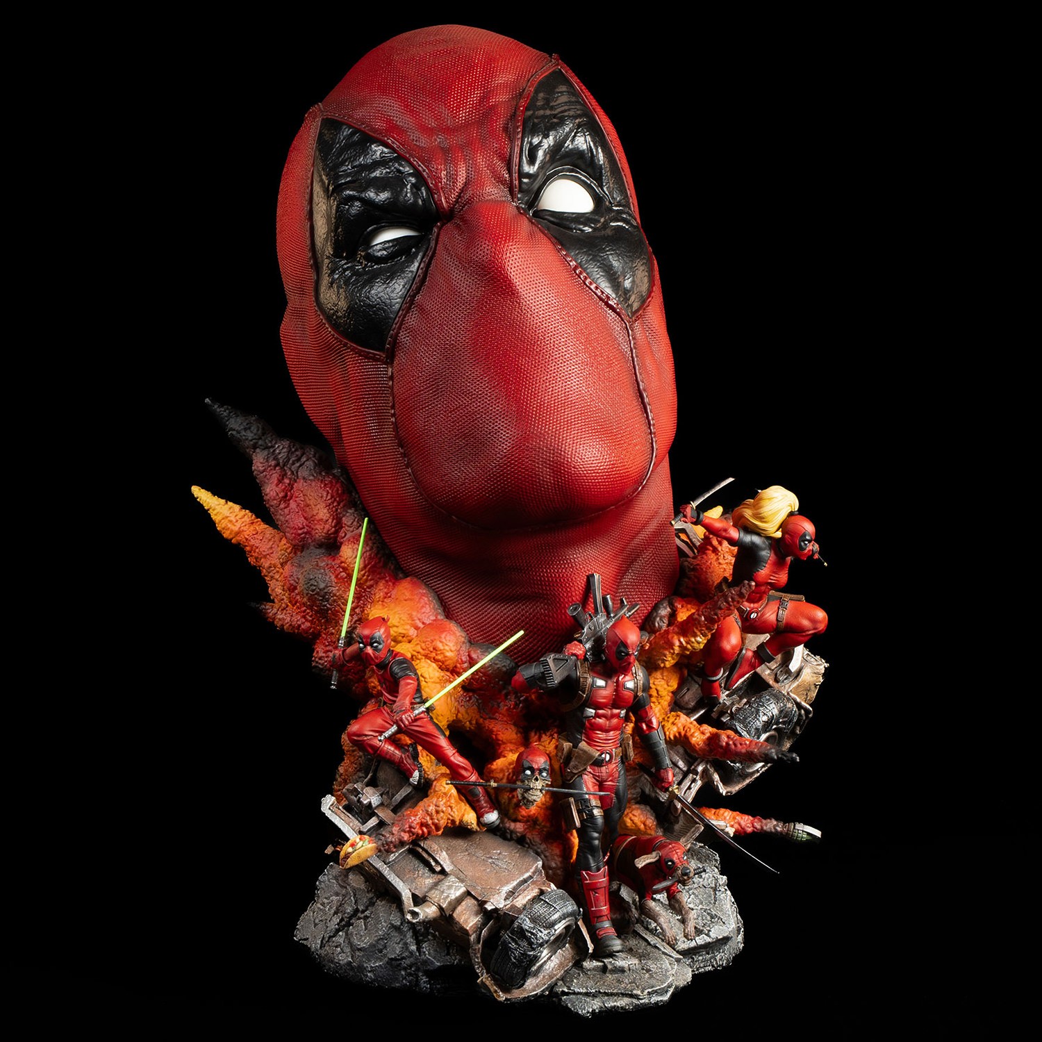 Deadpool Fine Art Bust by PCS | Sideshow Collectibles