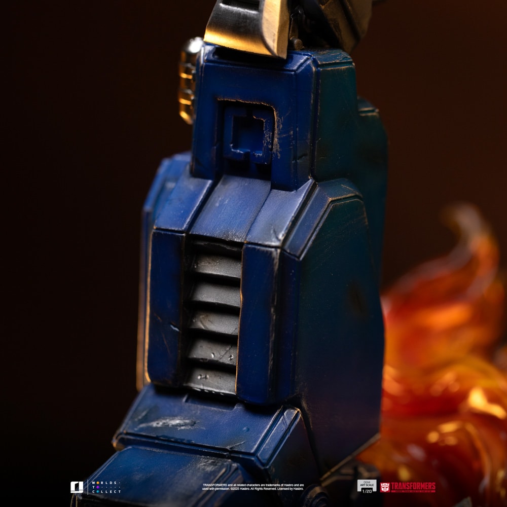 Optimus Prime 1:20 Scale Statue by Iron Studios | Sideshow Collectibles