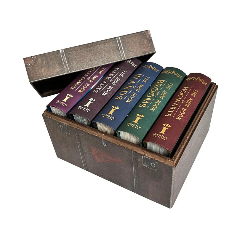 Harry Potter: Mini Book Trunk by Insight Ediitons | Sideshow Collectibles