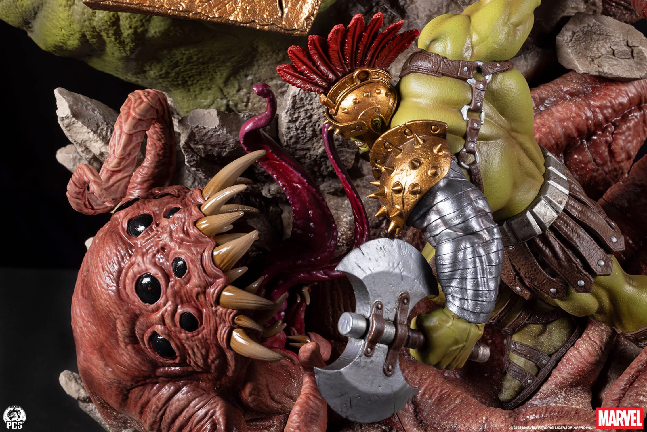 Planet Hulk Bust by PCS | Sideshow Collectibles
