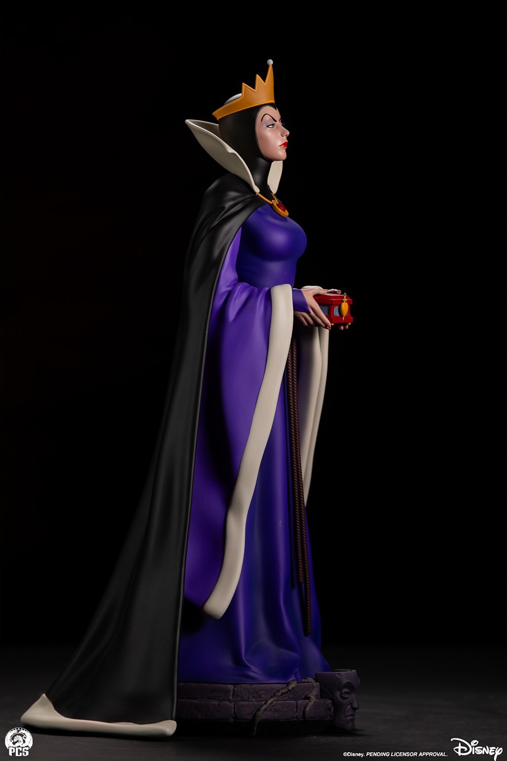 Evil Queen 1:5 Scale Statue by PCS | Sideshow Collectibles