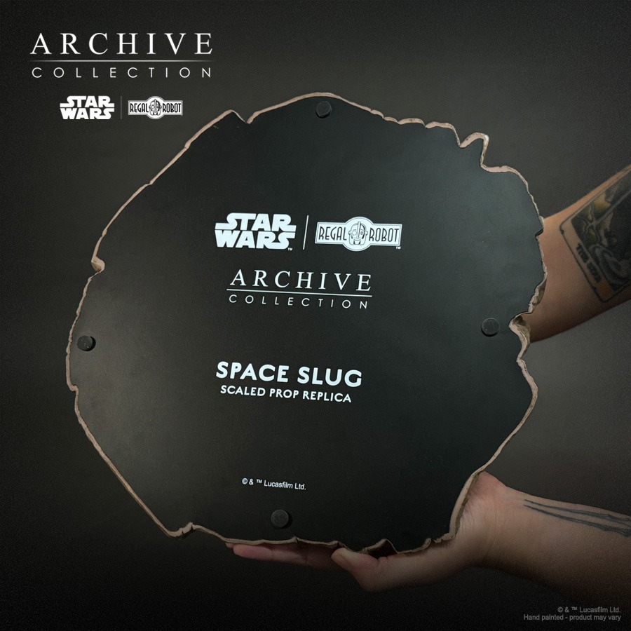 Space Slug Scaled Replica by Regal Robot | Sideshow Collectibles
