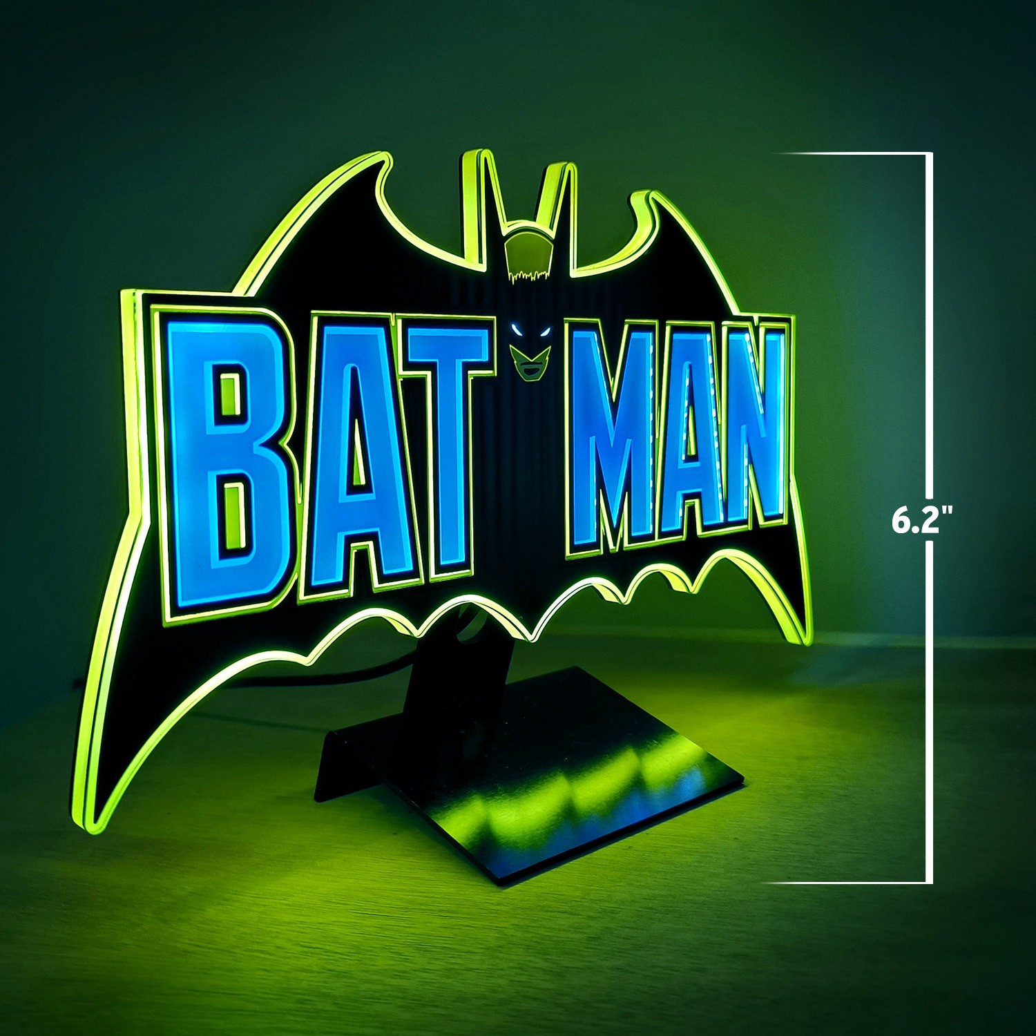 batman logo dimensions