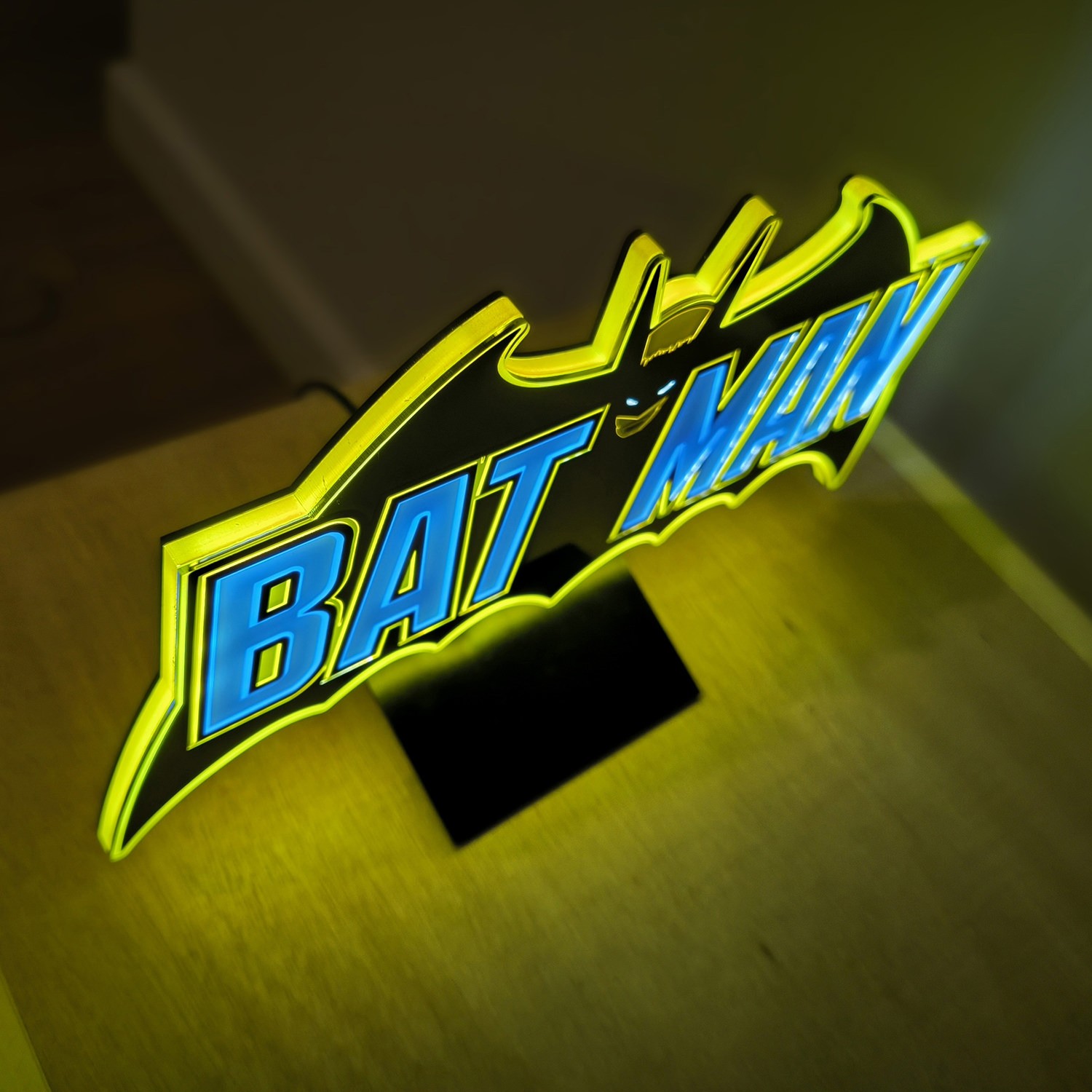 Vintage Batman LED Logo Light (Small) Wall Light by Brandlite ...