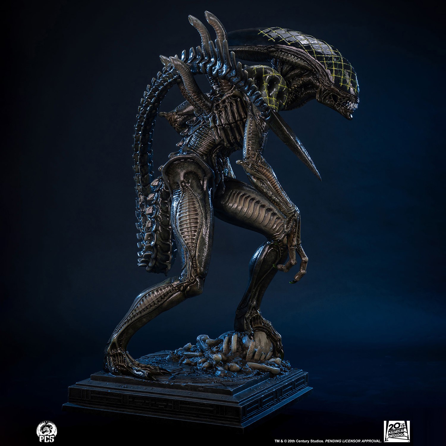 Grid Alien 1:2 Scale Statue by PCS | Sideshow Collectibles